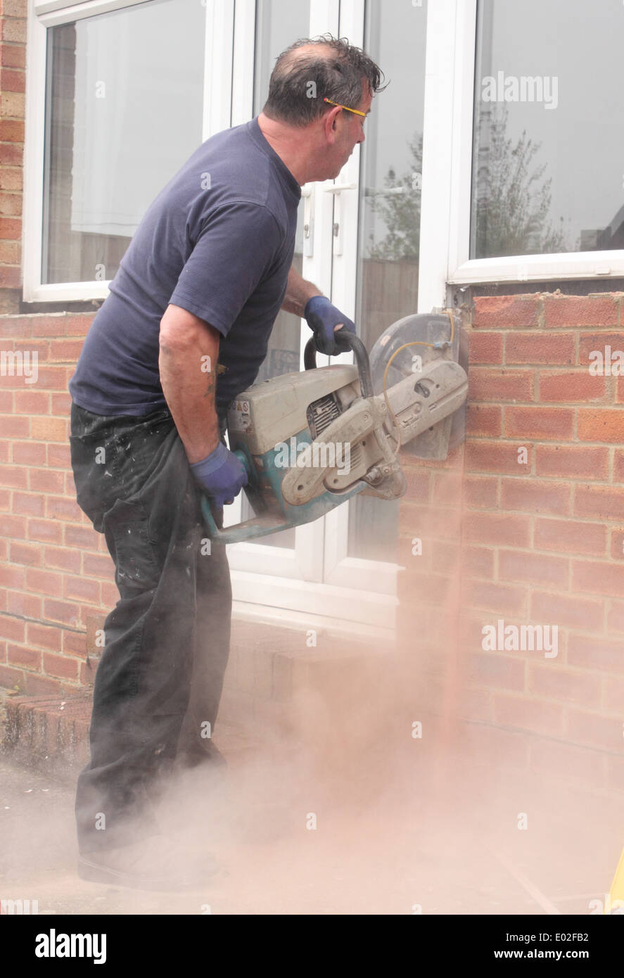 Using A Disc Cutter High Resolution Stock Photography and Images - Alamy