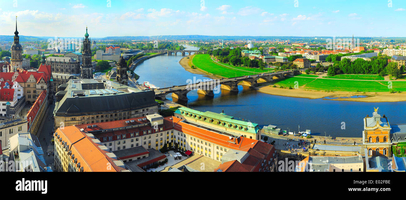 Frauenkirche dresden roof hi-res stock photography and images - Alamy