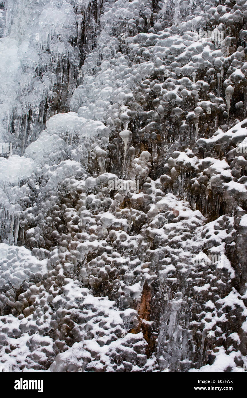 Frozen structures hi-res stock photography and images - Alamy