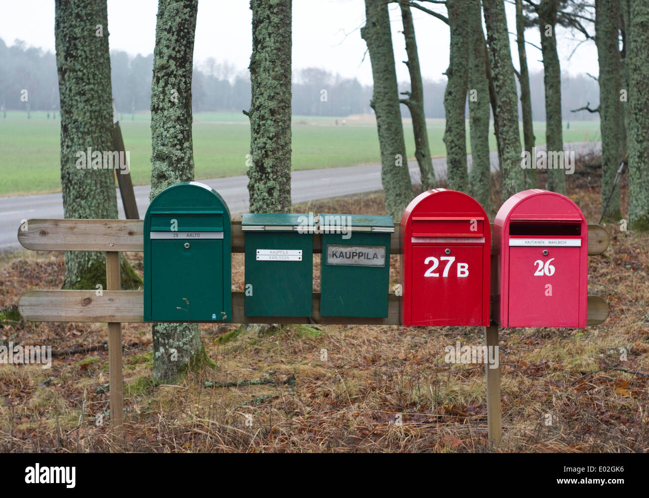 Green letterbox hi-res stock photography and images - Alamy