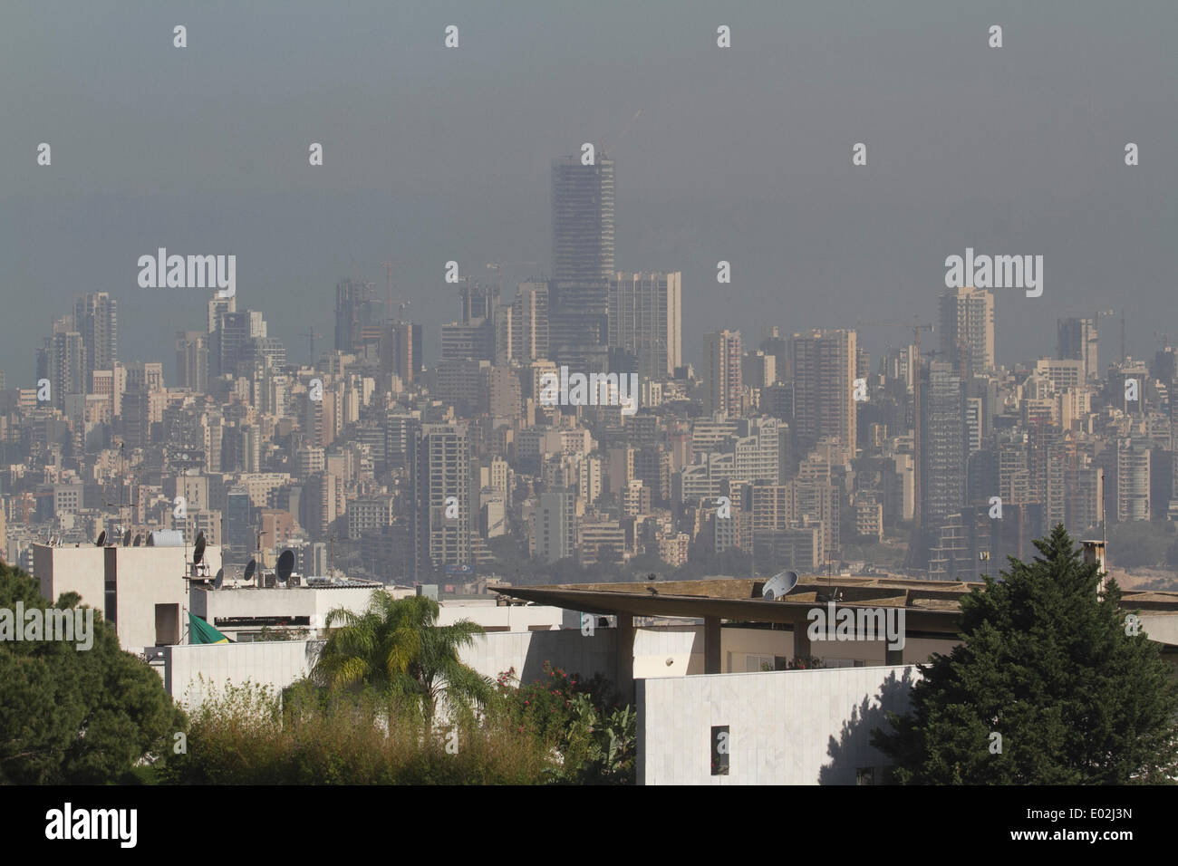 Levels of air pollution hi-res stock photography and images - Alamy