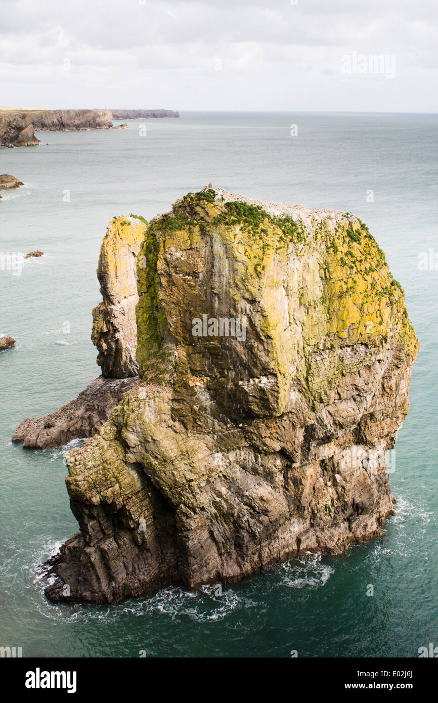 Stack Rocks, Pembrokeshire Coast National Park, Wales Stock Photo - Alamy