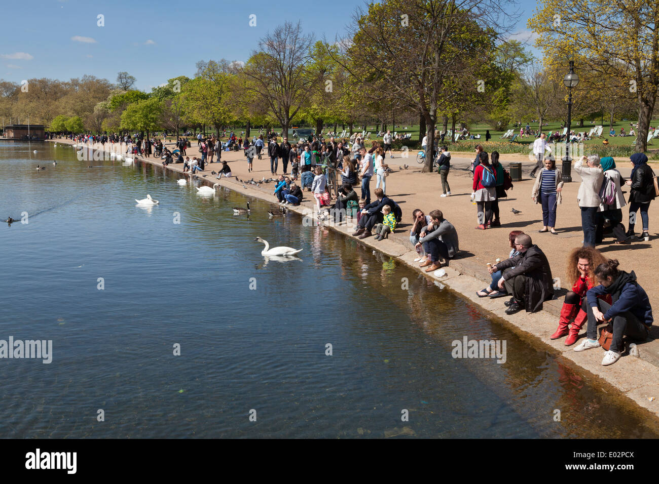 Enjoying the spring sunshine hi-res stock photography and images - Alamy