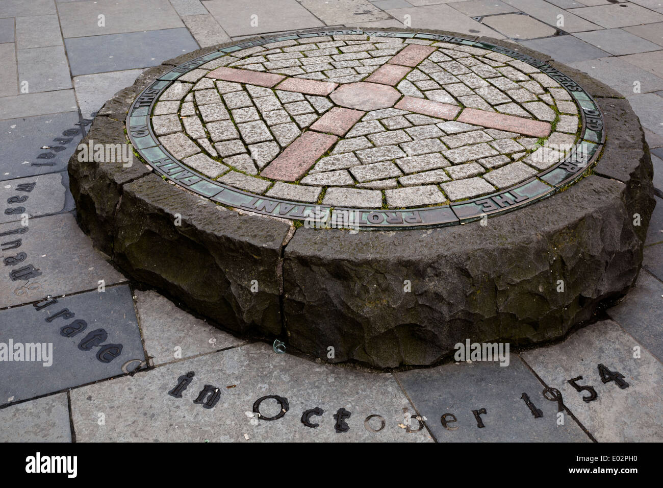 Shadow of the gibbet, Grassmarket, Edinburgh Stock Photo - Alamy