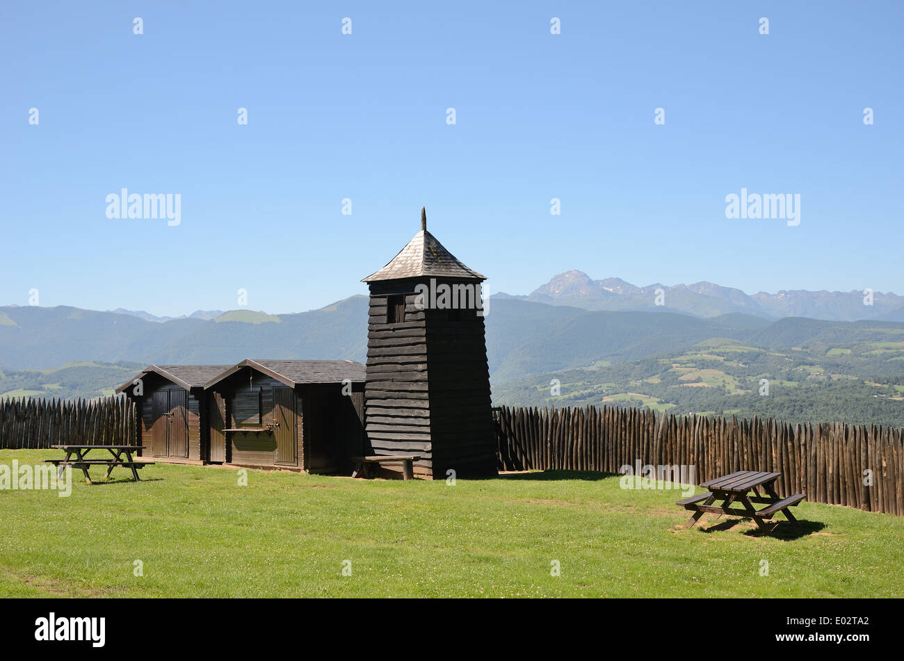 Medieval wood yard hi-res stock photography and images - Alamy