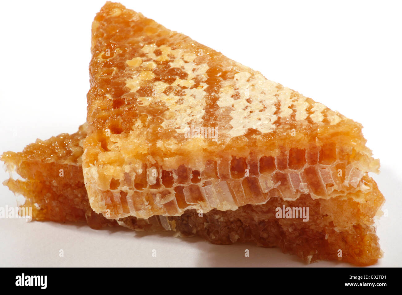 Honey bee comb hi-res stock photography and images - Alamy