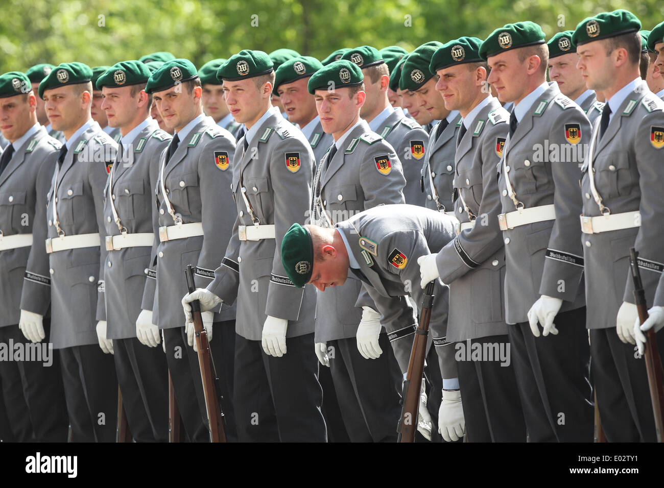 Japanese honor guard hi-res stock photography and images - Alamy