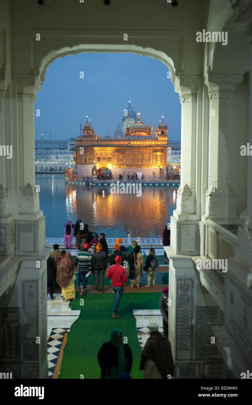 God golden temple hi-res stock photography and images - Alamy