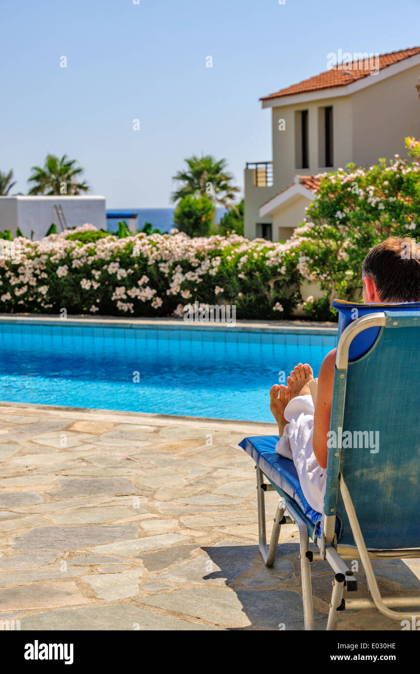 Man Relax Deck Chair High Resolution Stock Photography and Images - Alamy