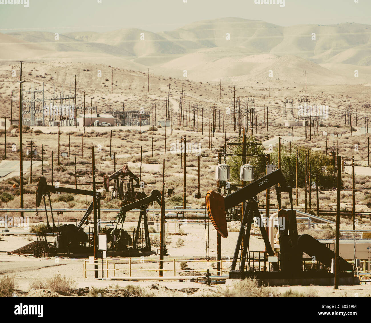 Belridge oil field hi-res stock photography and images - Alamy