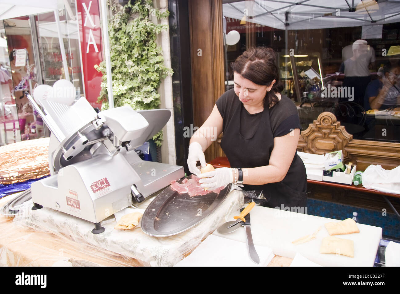 Know your place hi-res stock photography and images - Alamy