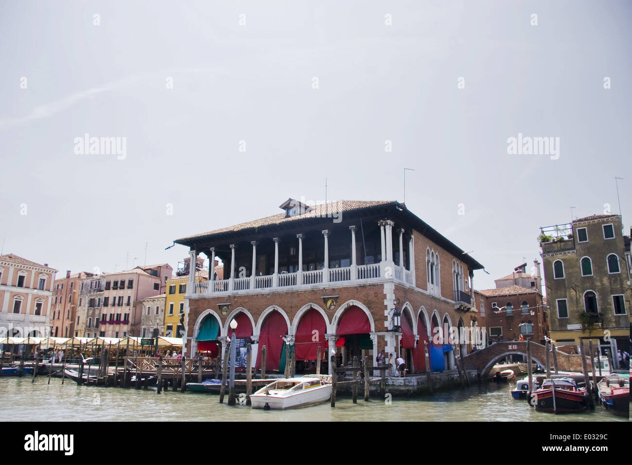Venice docks hi-res stock photography and images - Alamy