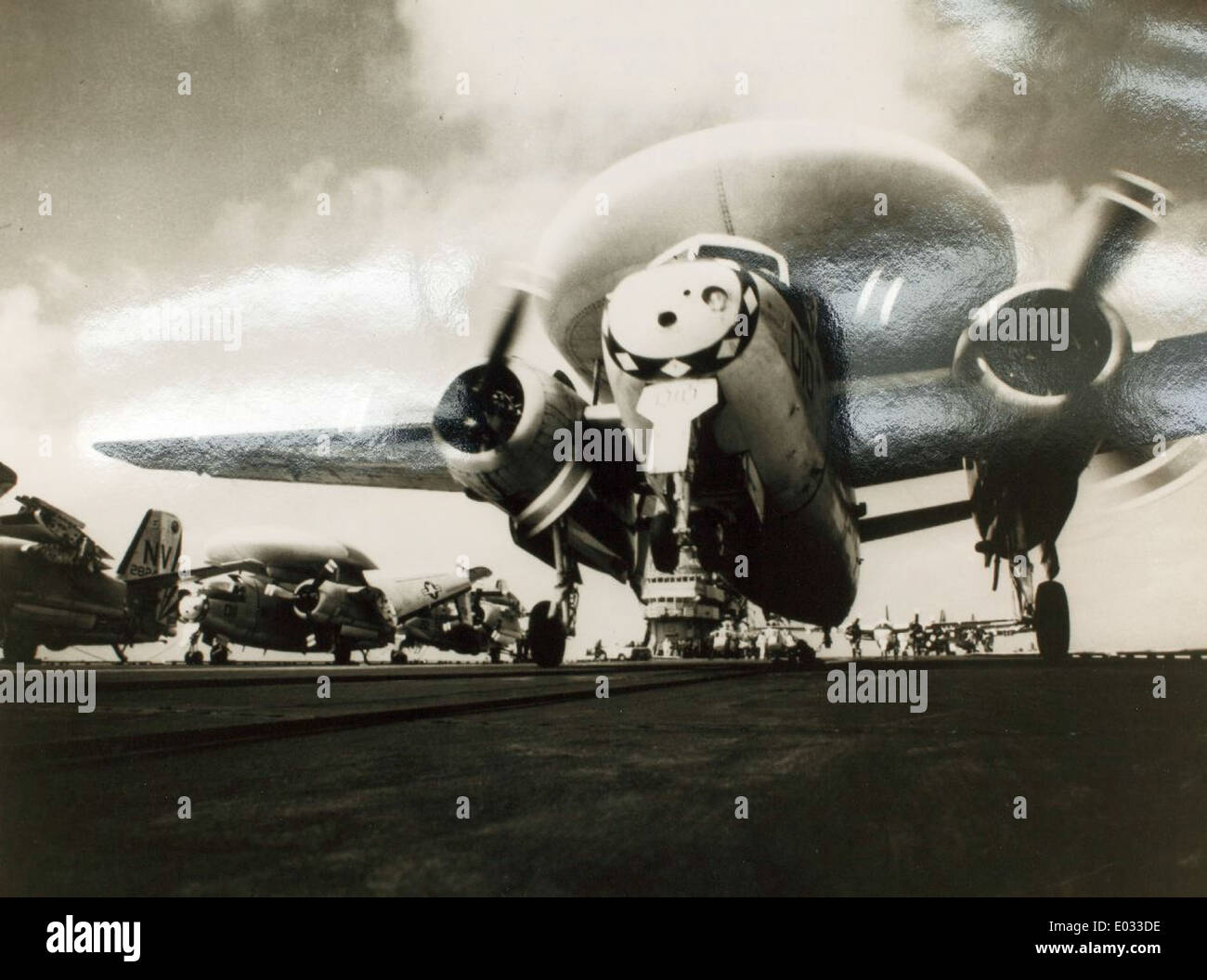 Grumman wf hi-res stock photography and images - Alamy