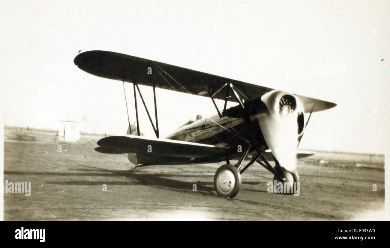 The Laird LC-RW300 Solution was an early post-WWII light aircraft ...