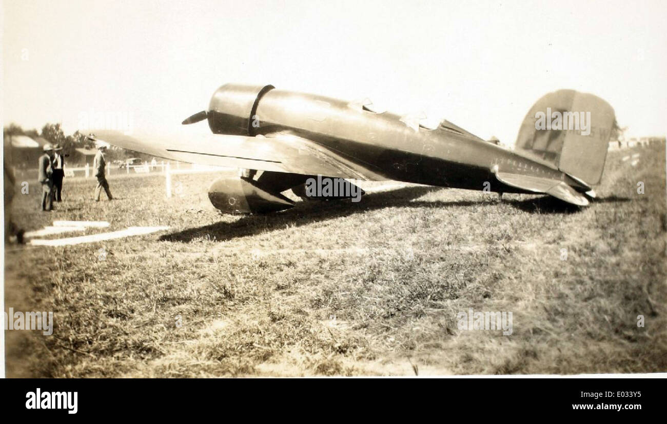 The Lockheed Model 8 Sirius, a single-engine monoplane, was one of the ...