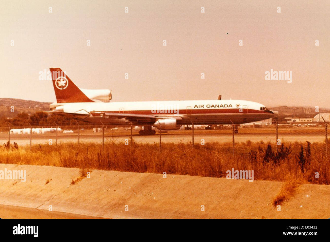 The Lockheed L-1011 TriStar is a wide-body, three-engine airliner ...
