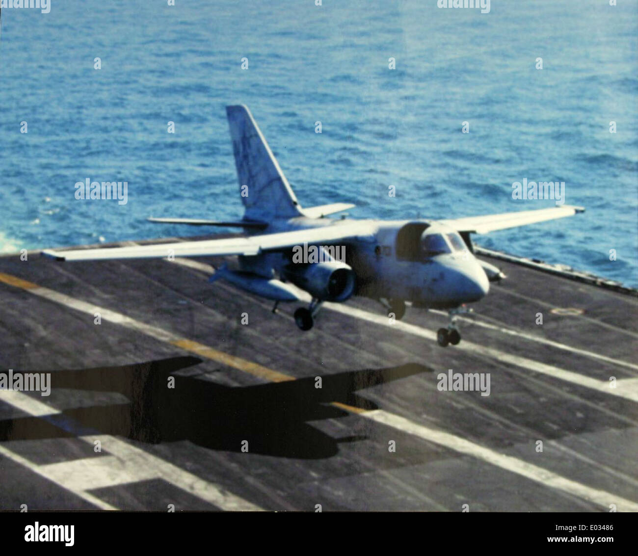 The Lockheed S-3A Viking, a carrier-based anti-submarine warfare ...