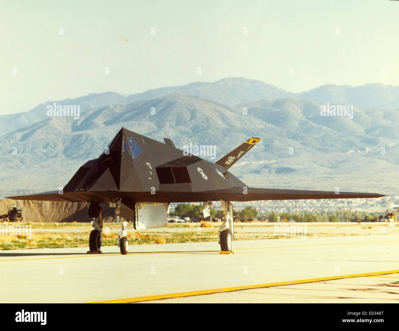 Lockheed f 117a nighthawk hi-res stock photography and images - Alamy