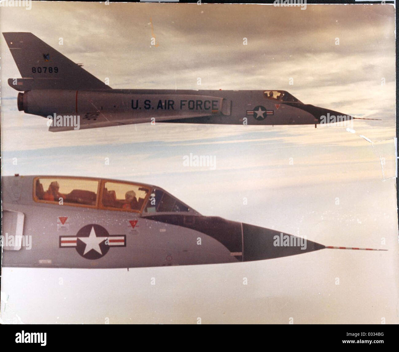 F 106 delta dart hi-res stock photography and images - Alamy