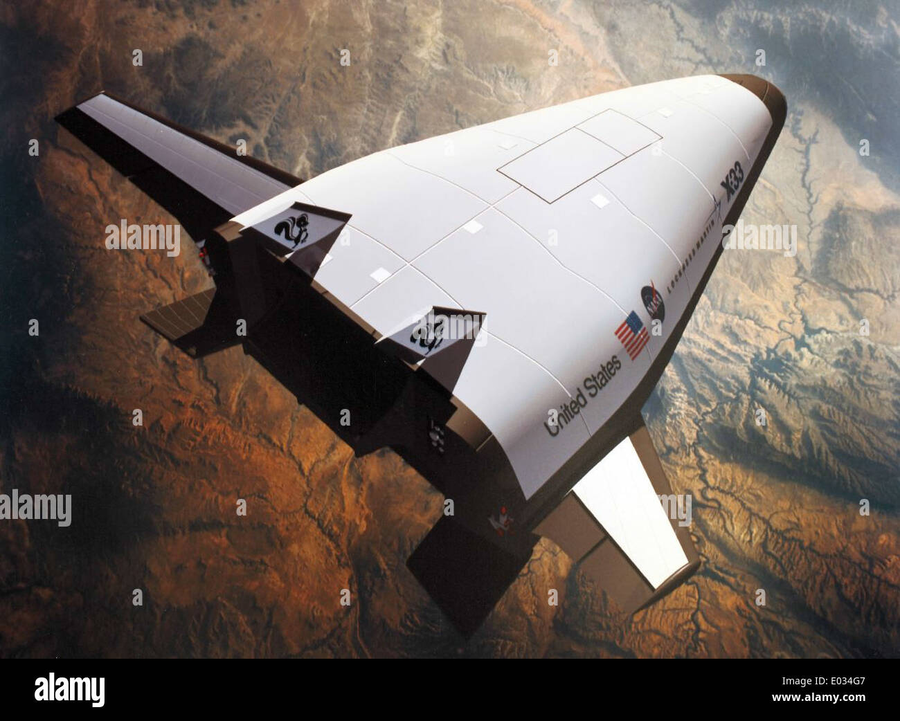 The Lockheed Martin X-33 was a prototype spacecraft designed as part of ...