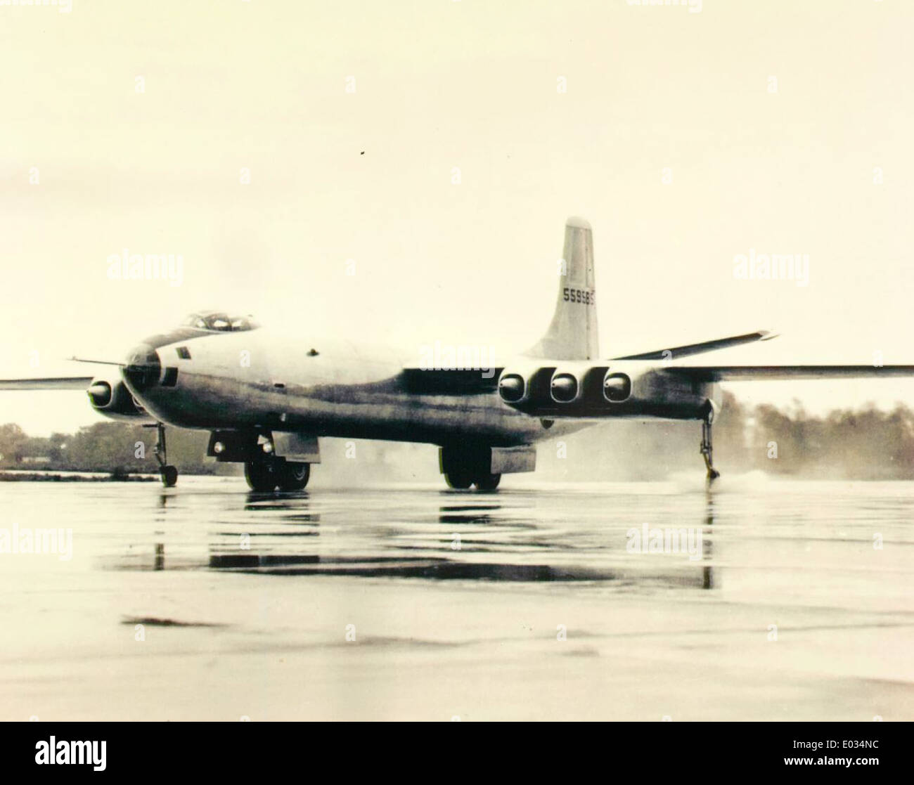 The Martin XB-48 was a pioneering jet bomber prototype developed by the ...