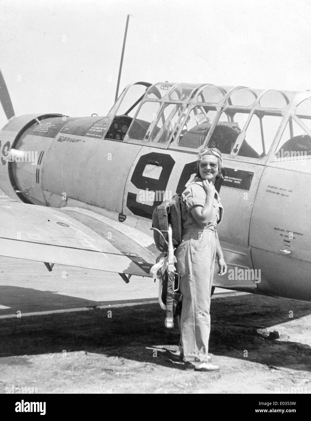 The Virginia Streeter Collection focuses on the Women Airforce Service ...