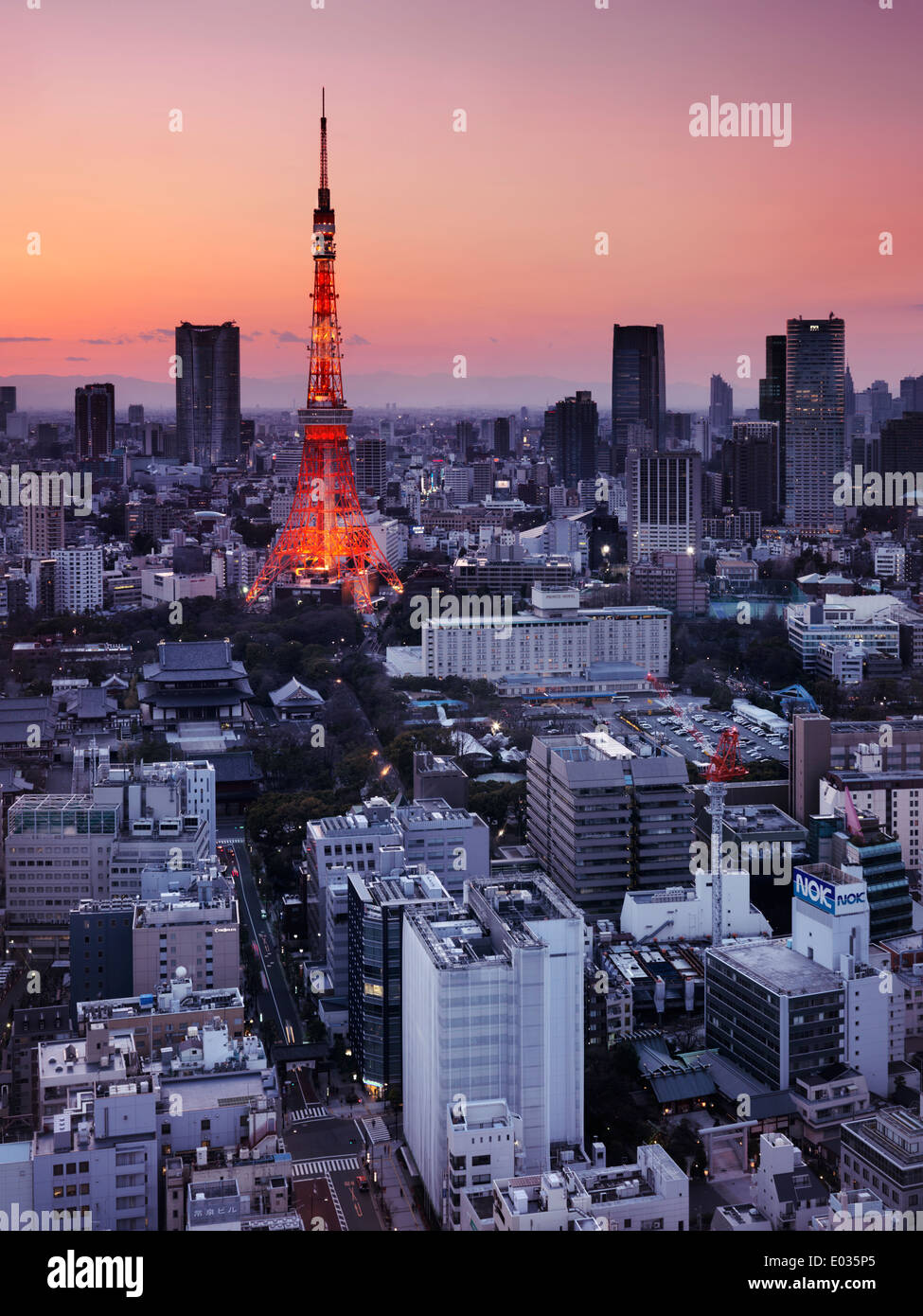 Tokyo japan scenic tokyo tower hi-res stock photography and images - Alamy