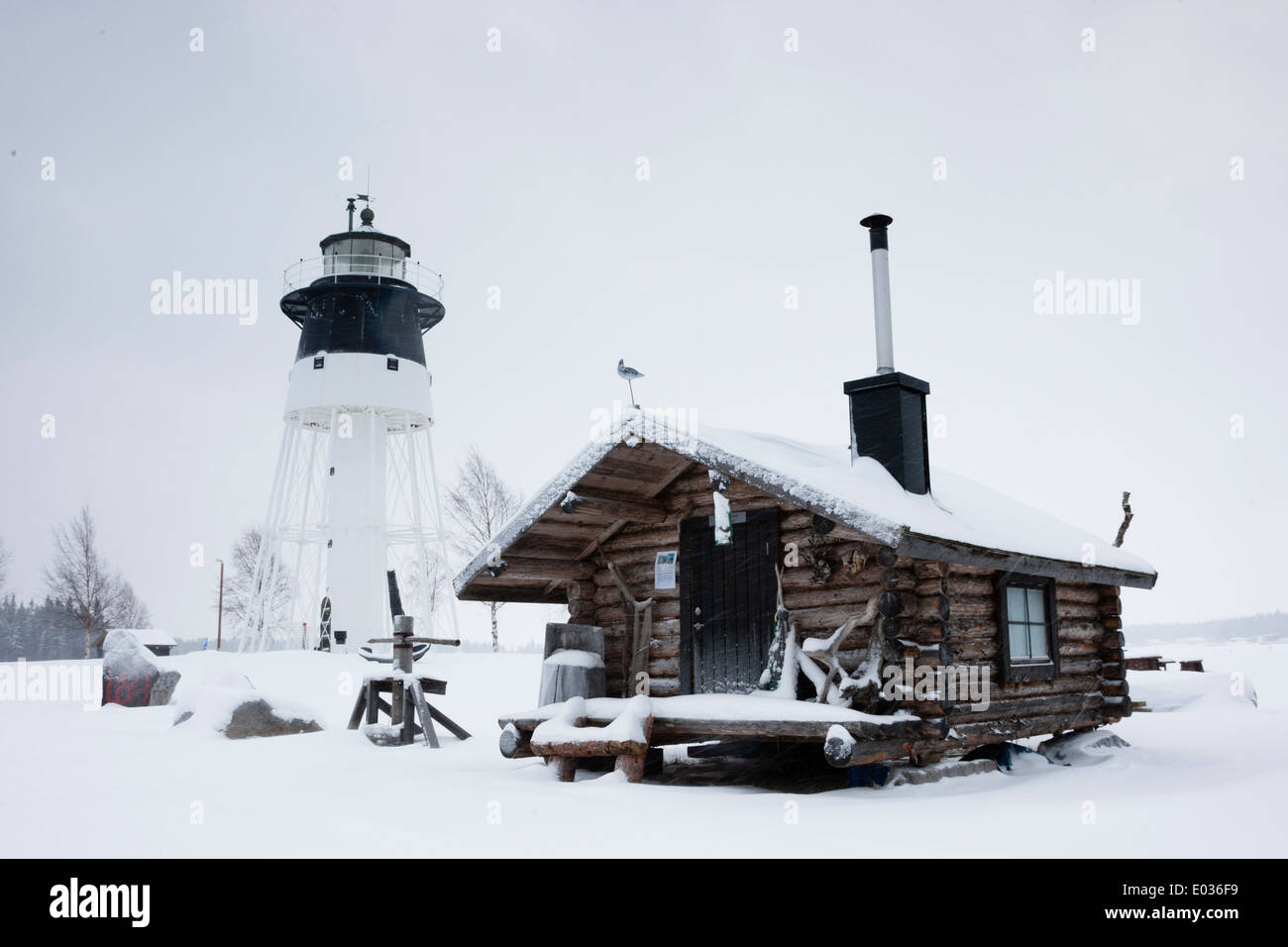 Arctic lighthouse hi-res stock photography and images - Alamy