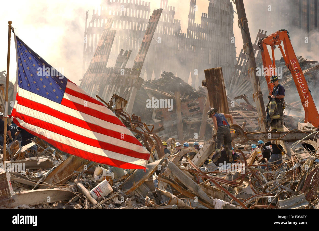 World trade center debris hi-res stock photography and images - Alamy