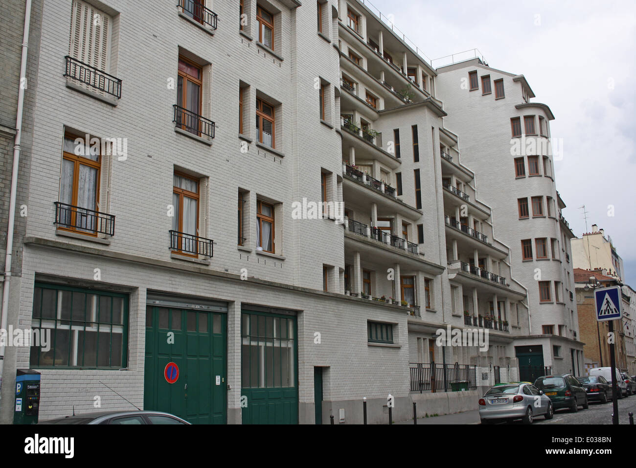 1920s social housing hi-res stock photography and images - Alamy