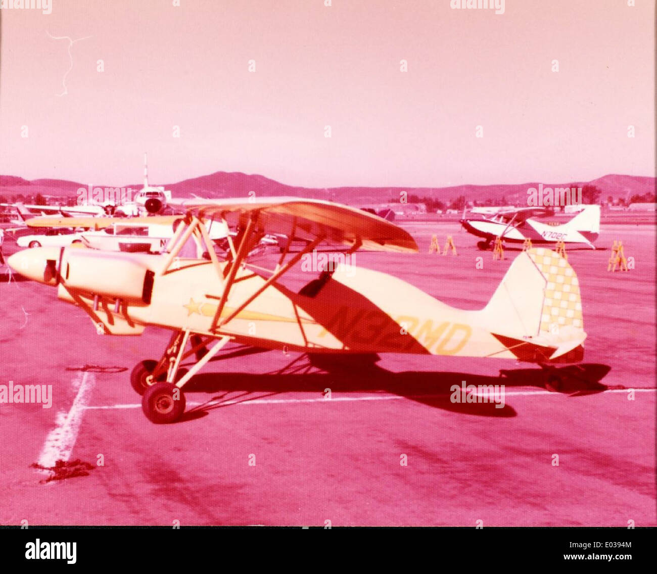 The Stolp Starlet SA-500, seen here with the registration N32MD, is a ...