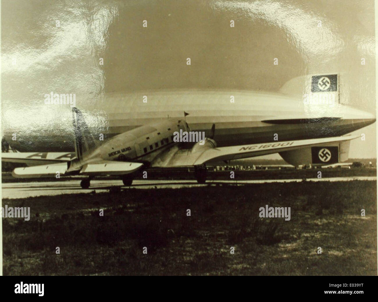 Zeppelin airship company hi-res stock photography and images - Alamy