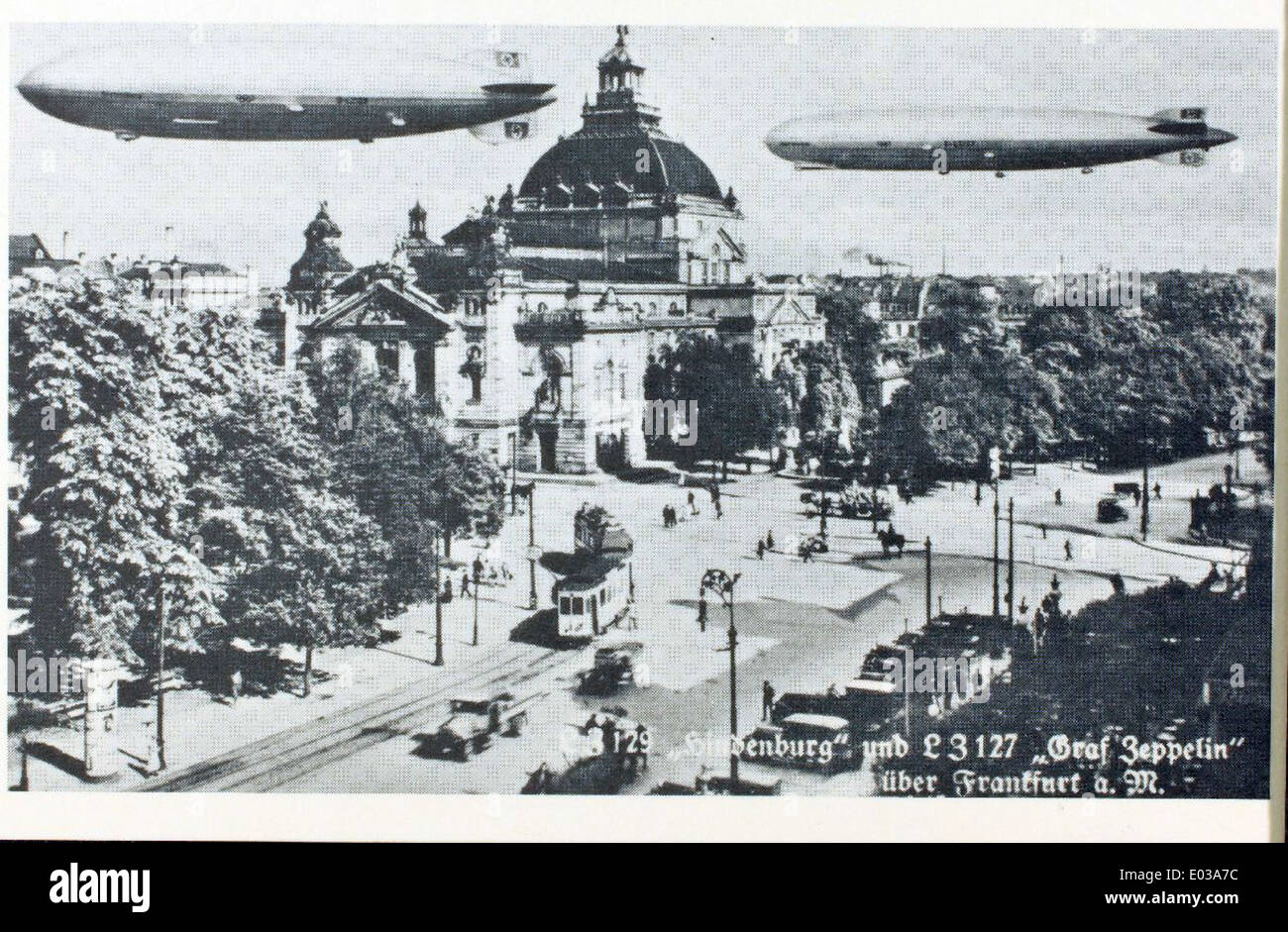 Zeppelin airships hi-res stock photography and images - Alamy