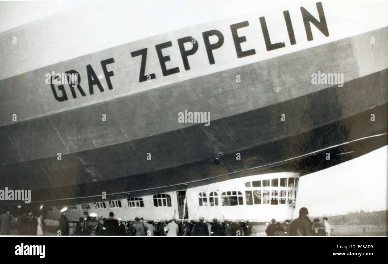 The Zeppelin LZ 127 Graf Zeppelin was a German passenger airship, first ...