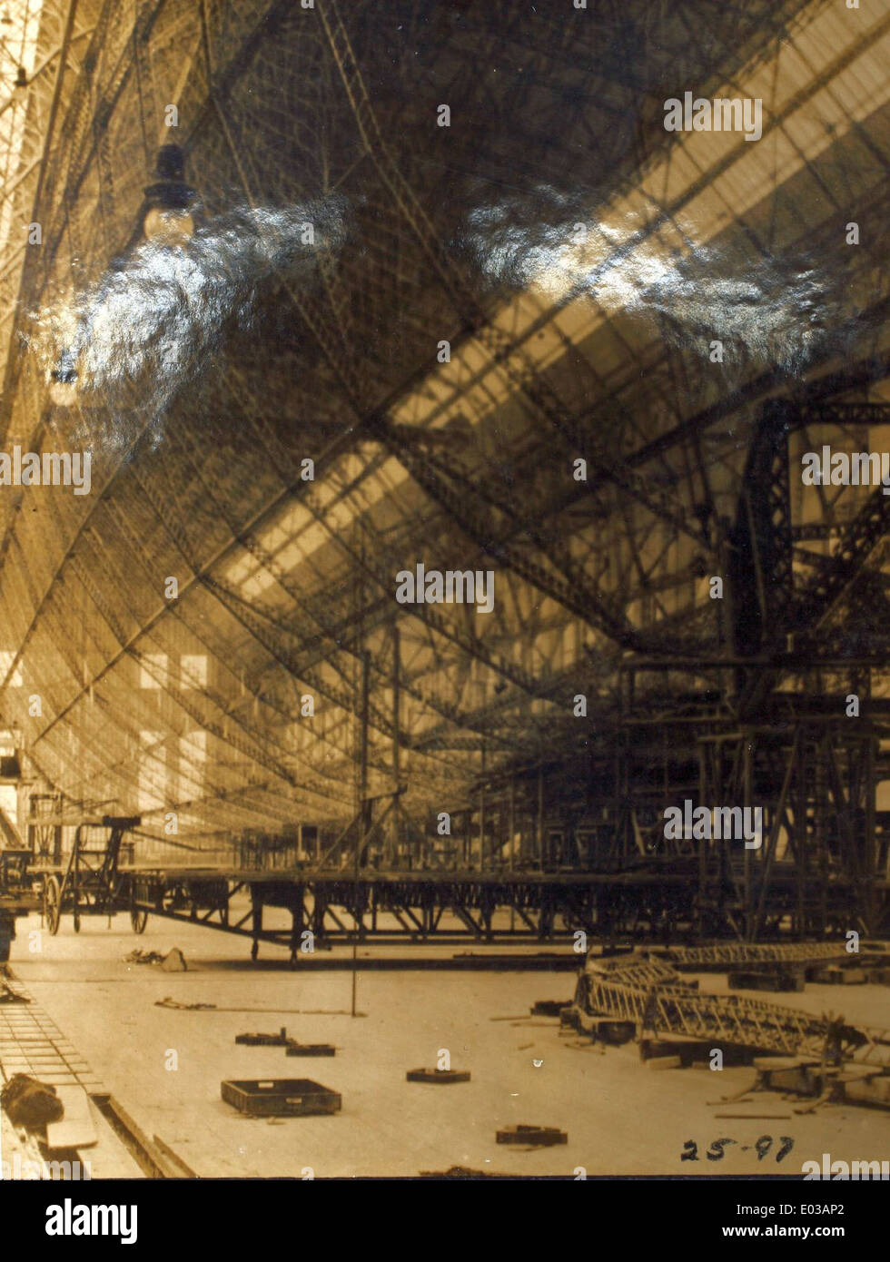 The Graf Zeppelin was a German rigid airship that conducted numerous ...