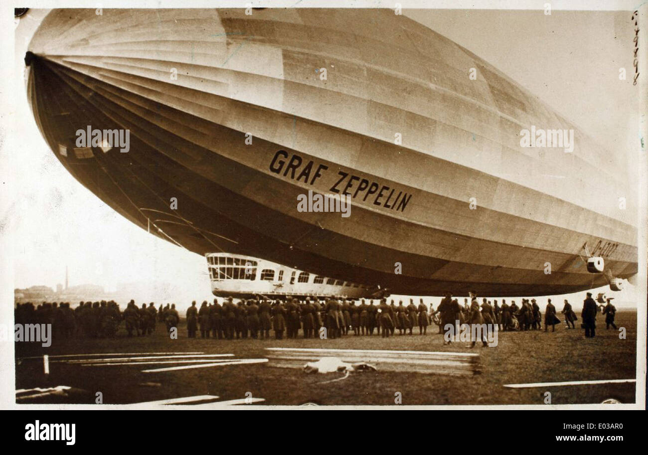 Lighterthanair hi-res stock photography and images - Alamy