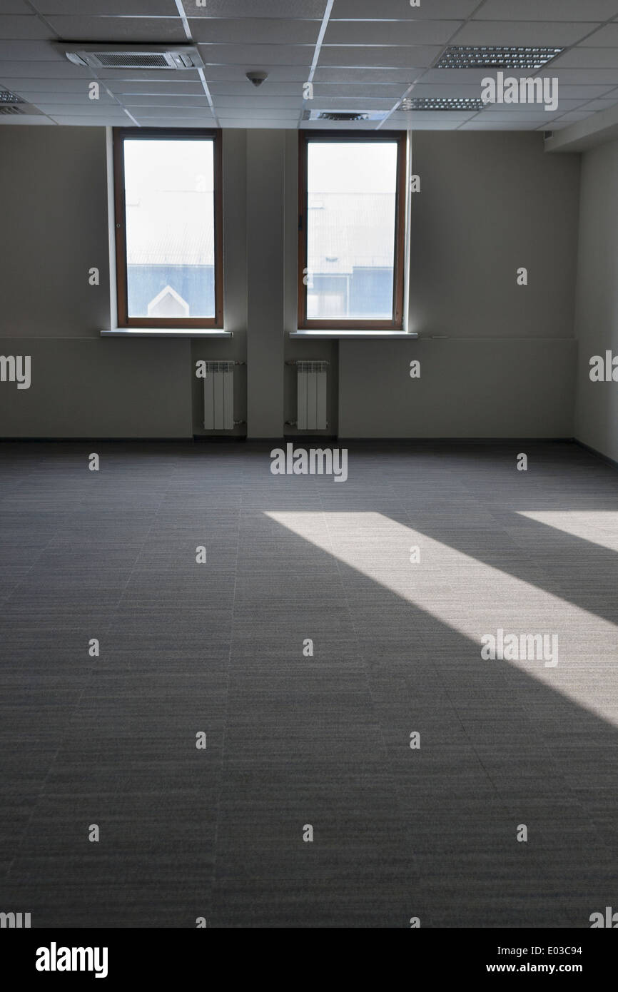 Empty room window heating hi-res stock photography and images - Alamy
