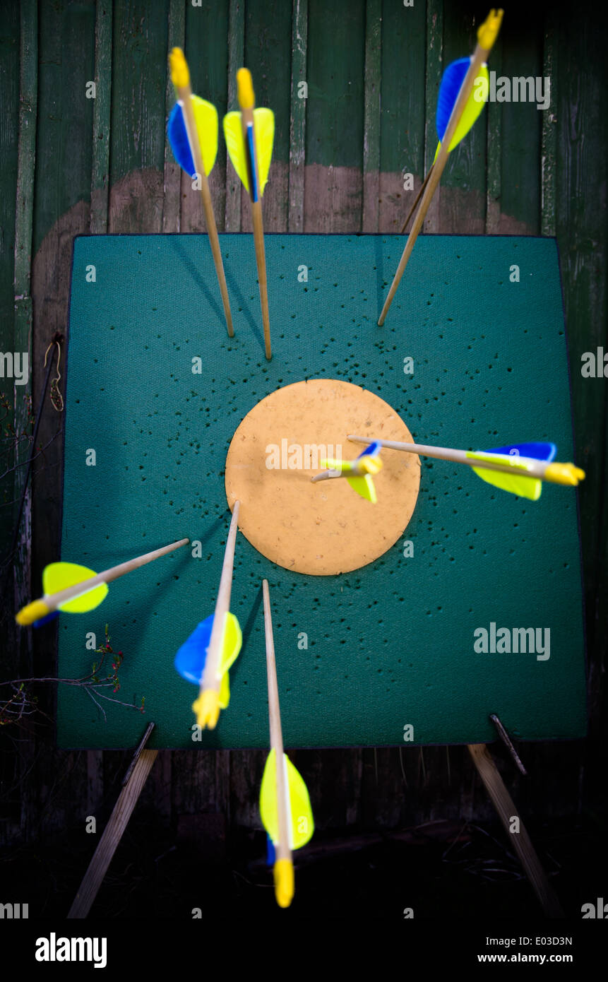 Target challenge hi-res stock photography and images - Alamy