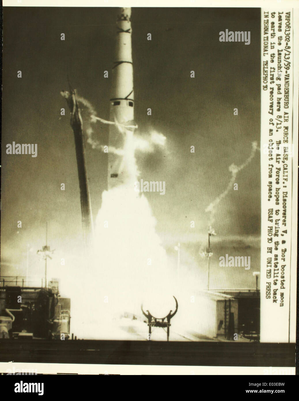 Discoverer satellite hi-res stock photography and images - Alamy