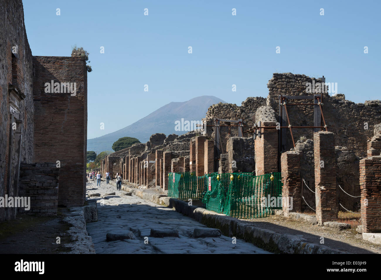 Visiting Pompeii High Resolution Stock Photography and Images - Alamy