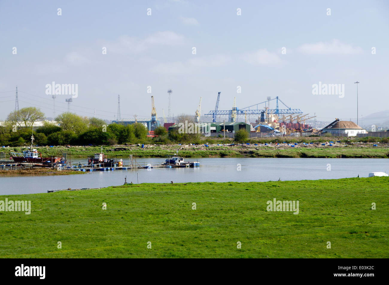 Newport docks wales hi-res stock photography and images - Alamy