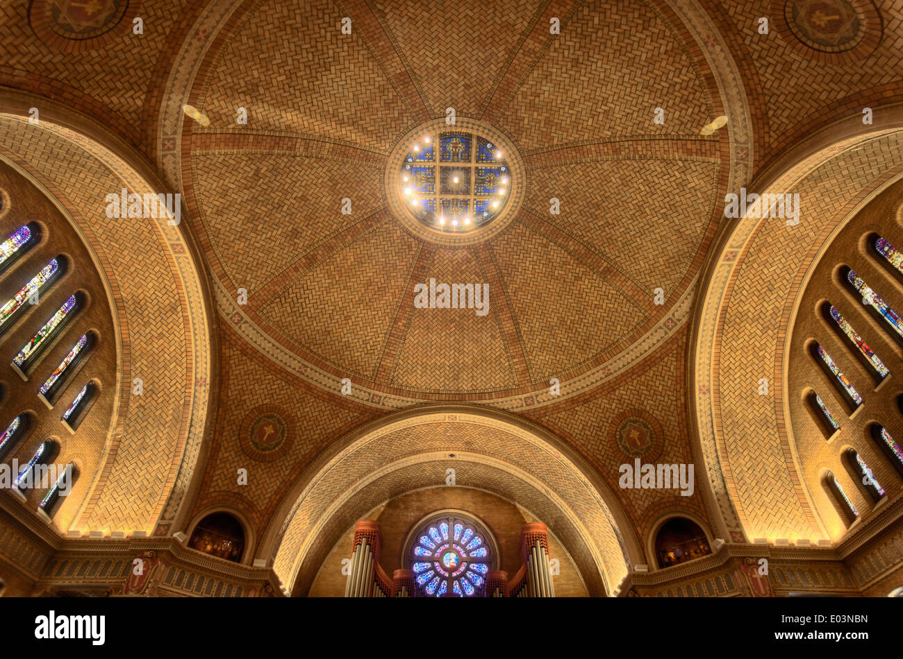 Holy Trinity Roman Catholic Church, New York City Stock Photo - Alamy