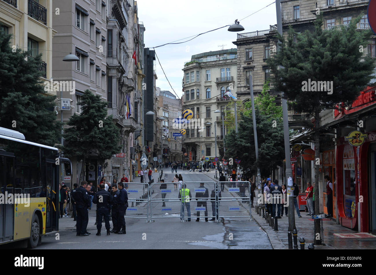 Istanbul, Turkey. 1st May, 2014. Police block roads to the Taksim ...