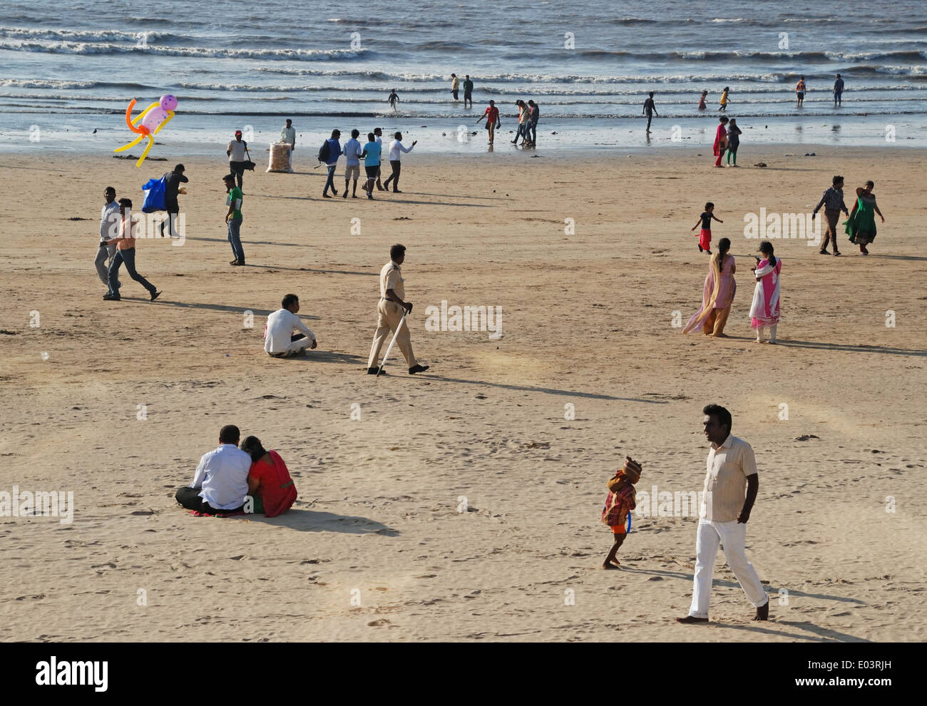 Juhu beach, Mumbai, india Stock Photo - Alamy