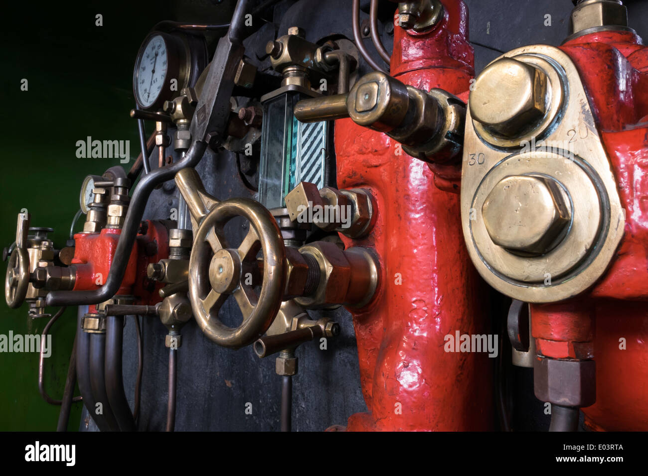 Loco sheds hi-res stock photography and images - Alamy