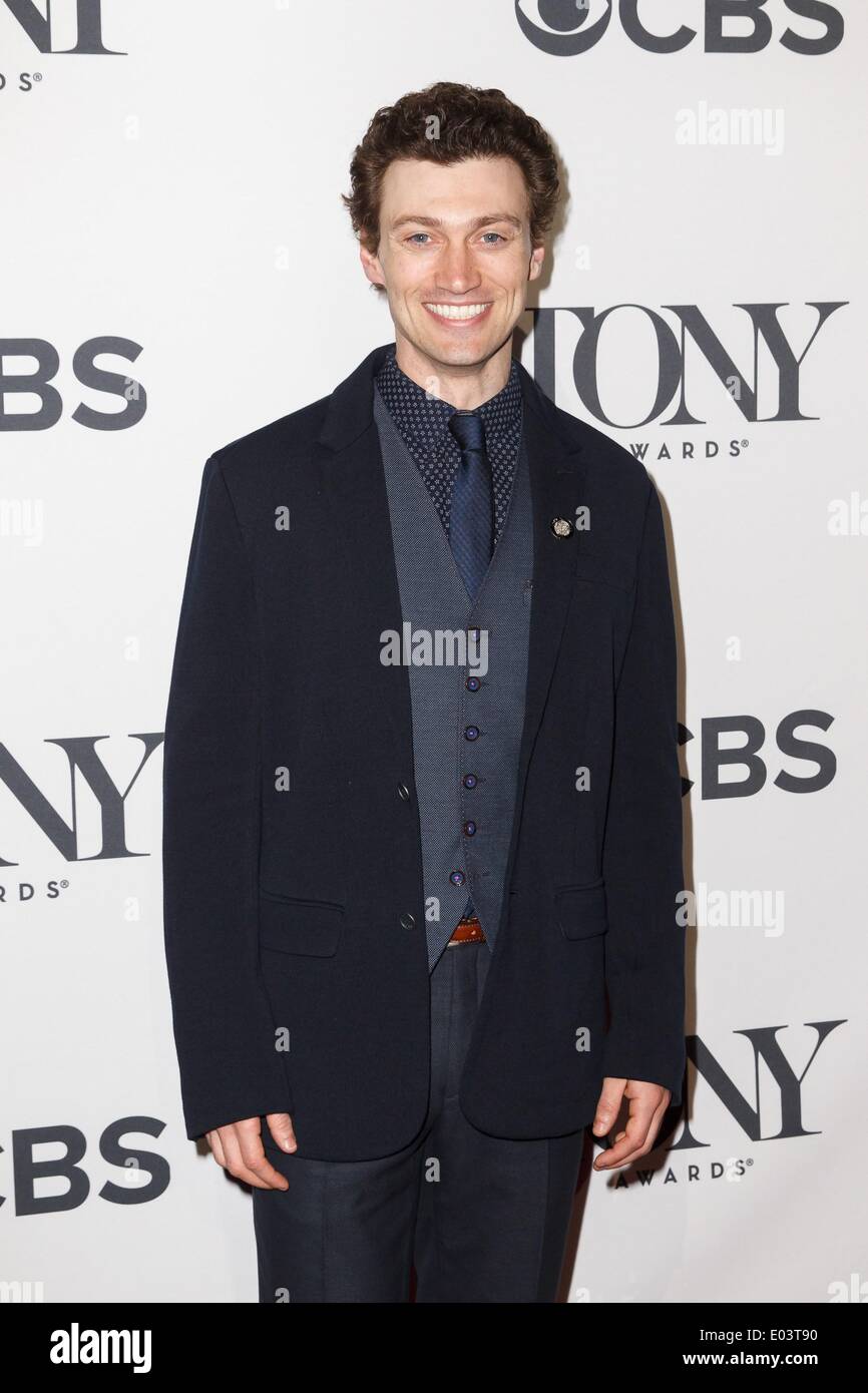 New York, NY, USA. 30th Apr, 2014. Bryce Pinkham Photo Call for 2014 ...