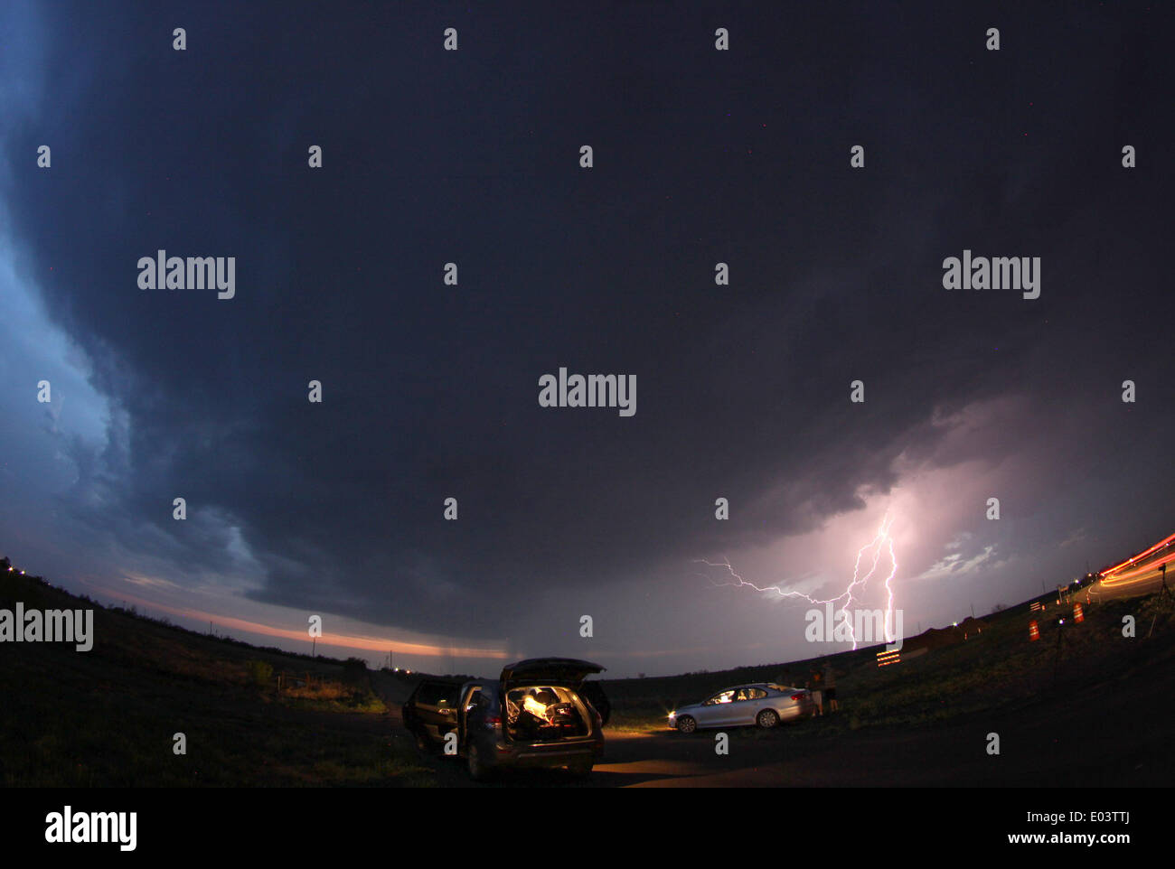 Usa. 26th Apr, 2014. Lightning strikes across as storm chasers take ...