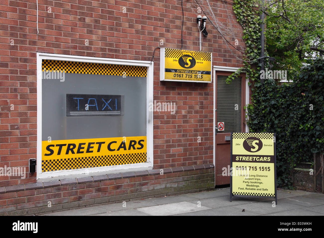 On the set of british tv soap coronation street High Resolution Stock ...