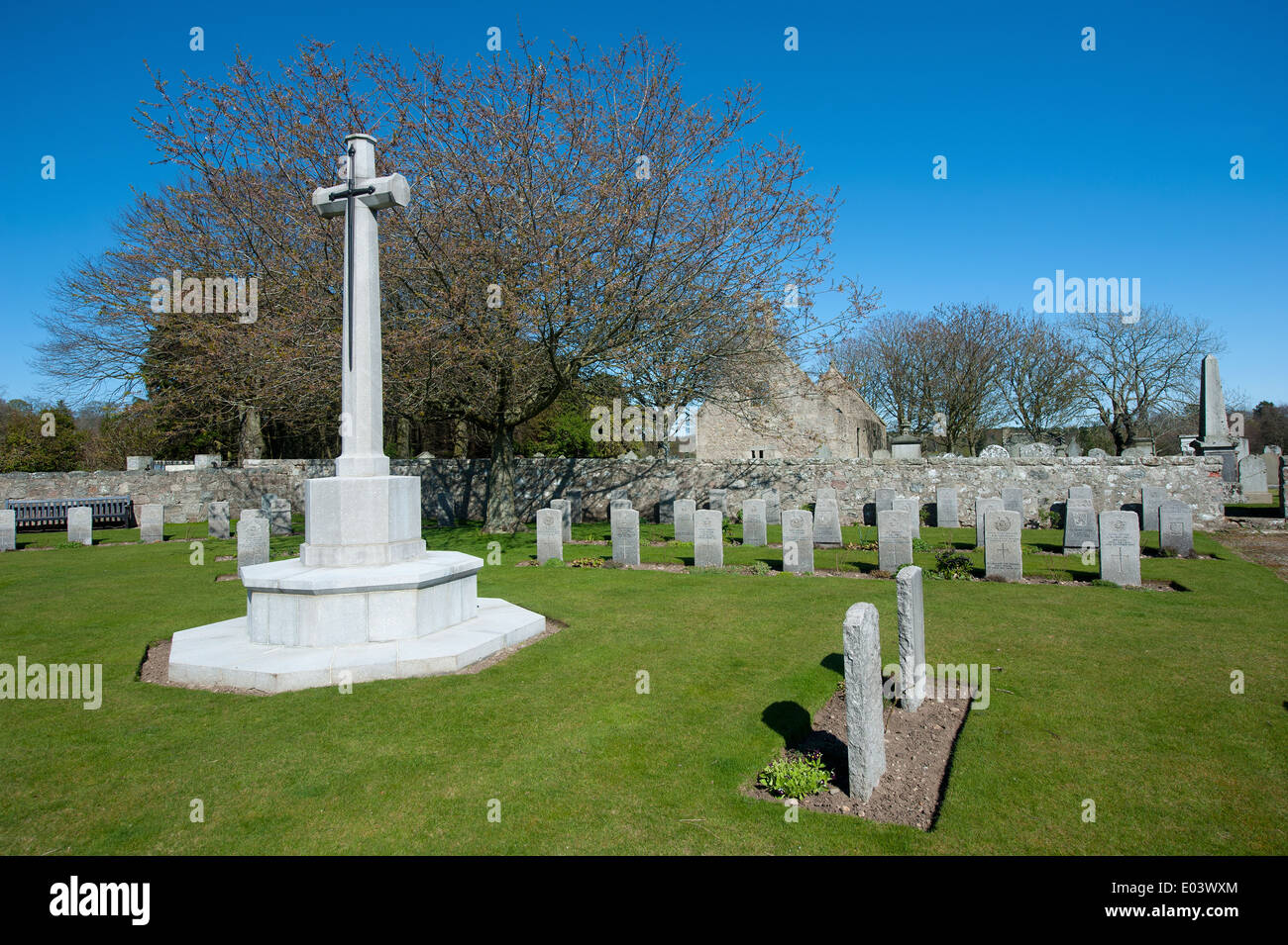 Dyce station hi-res stock photography and images - Alamy