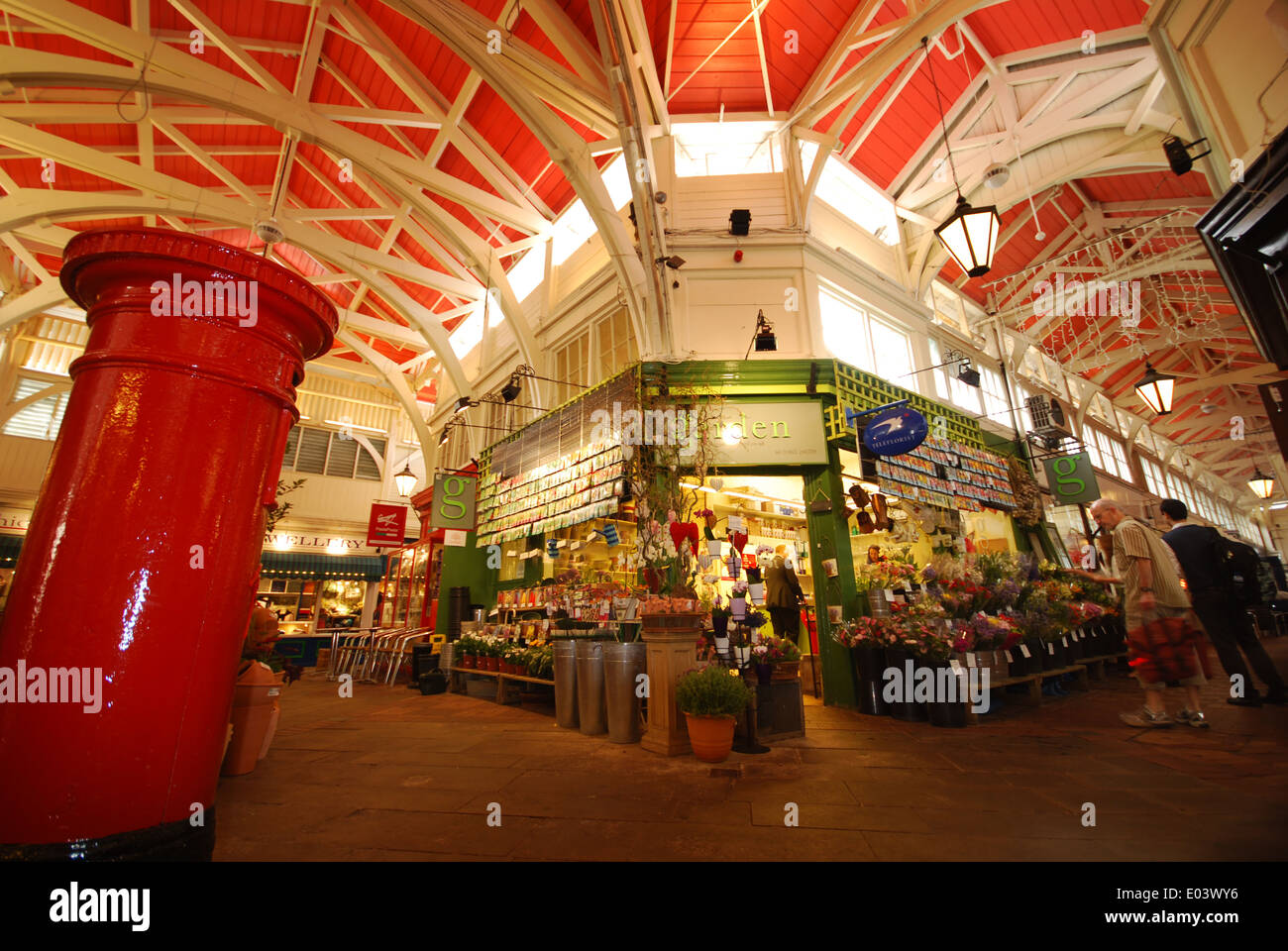 Covered market oxford cakes hi-res stock photography and images - Alamy